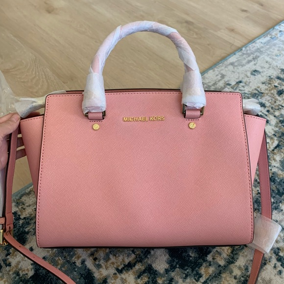 KORS Michael Kors | Bags | Michael Michael Kors Selma Medium Satchel 298nwt Pale Pink | Poshmark